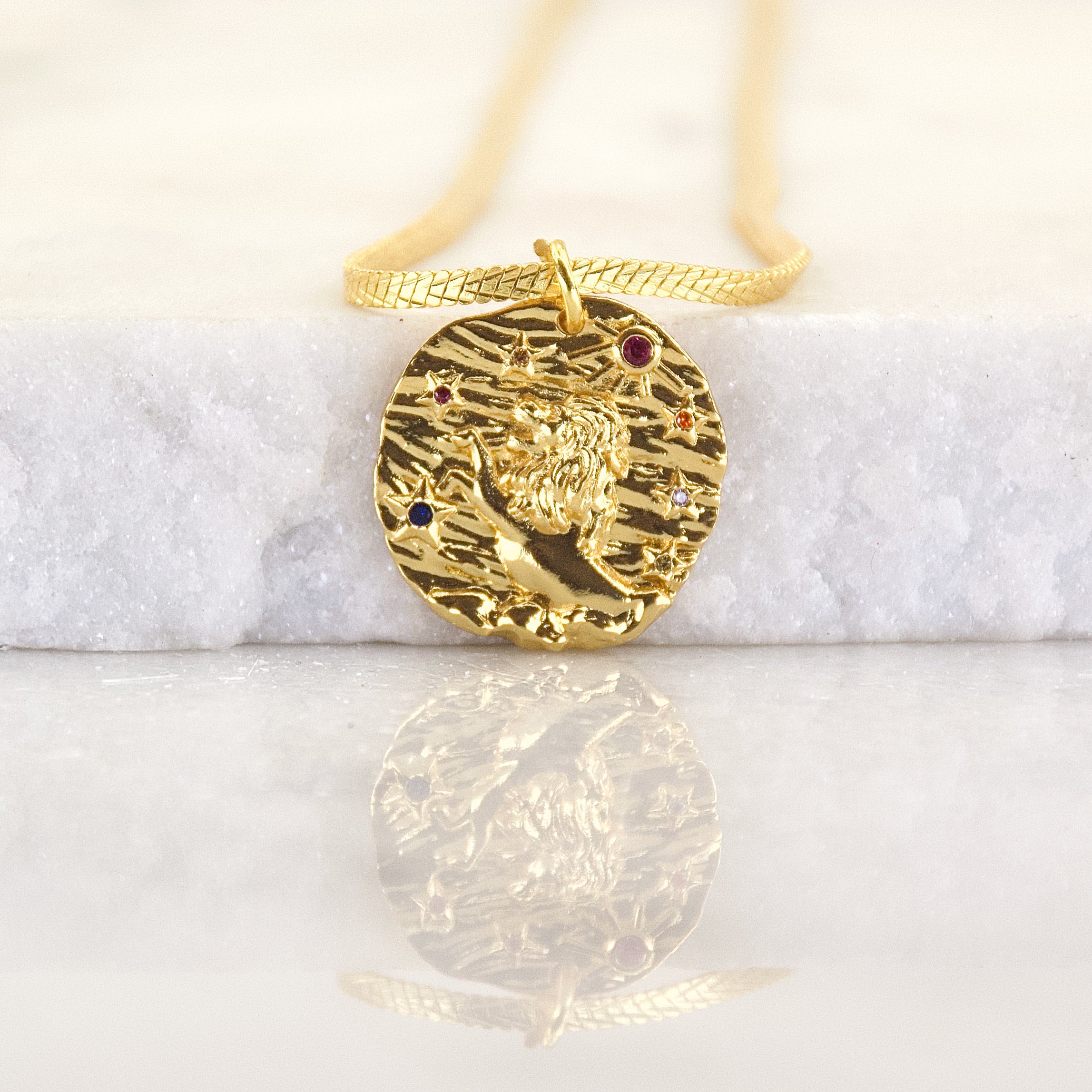 Leo Golden Age Zodiac Pendant – veluna
