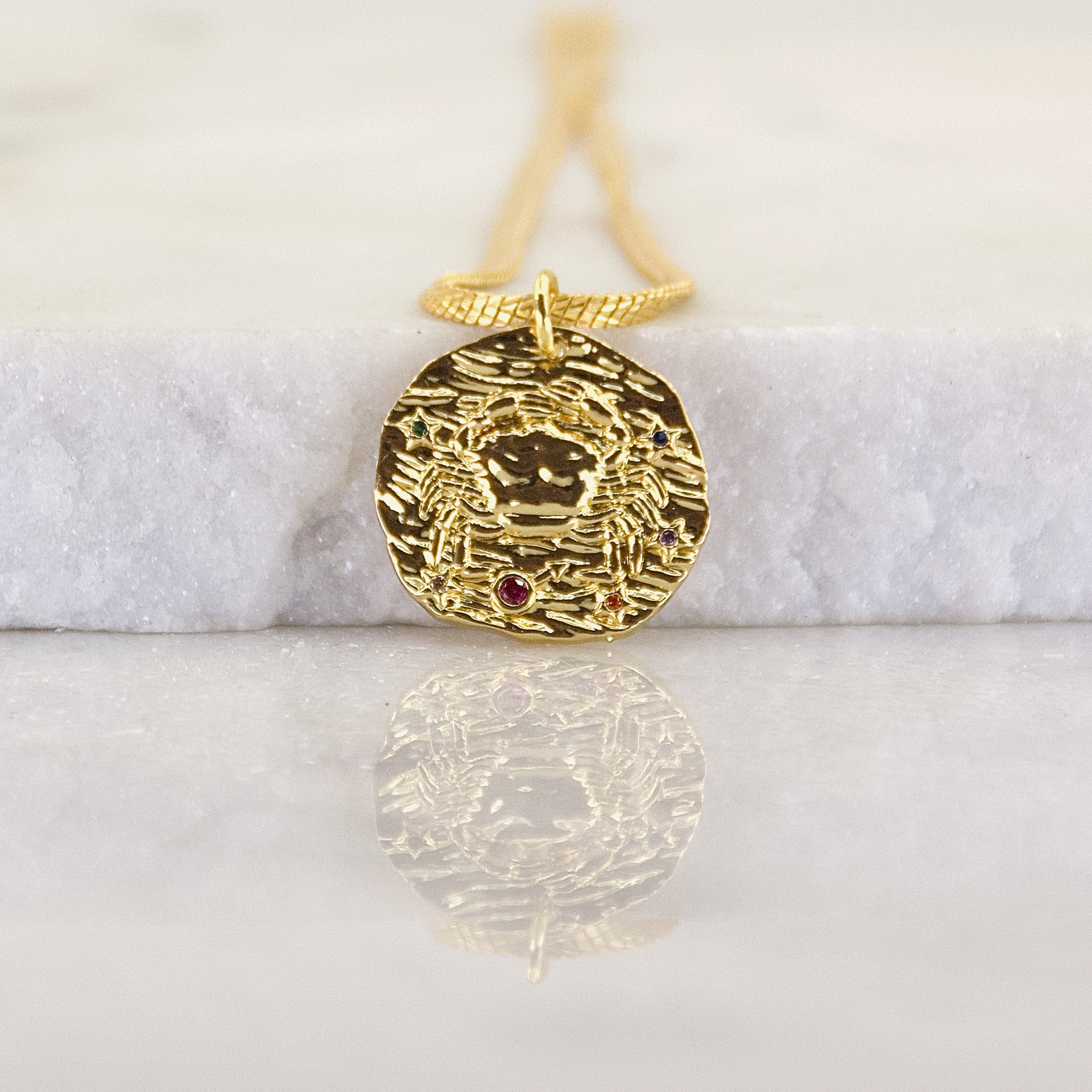 Cancer Golden Age Zodiac Pendant – veluna